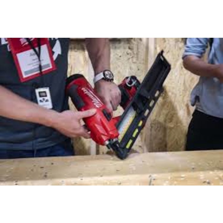 Milwaukee 2745-20 M18 Fuel 30 Degree Framing Nailer | PlumbersStock